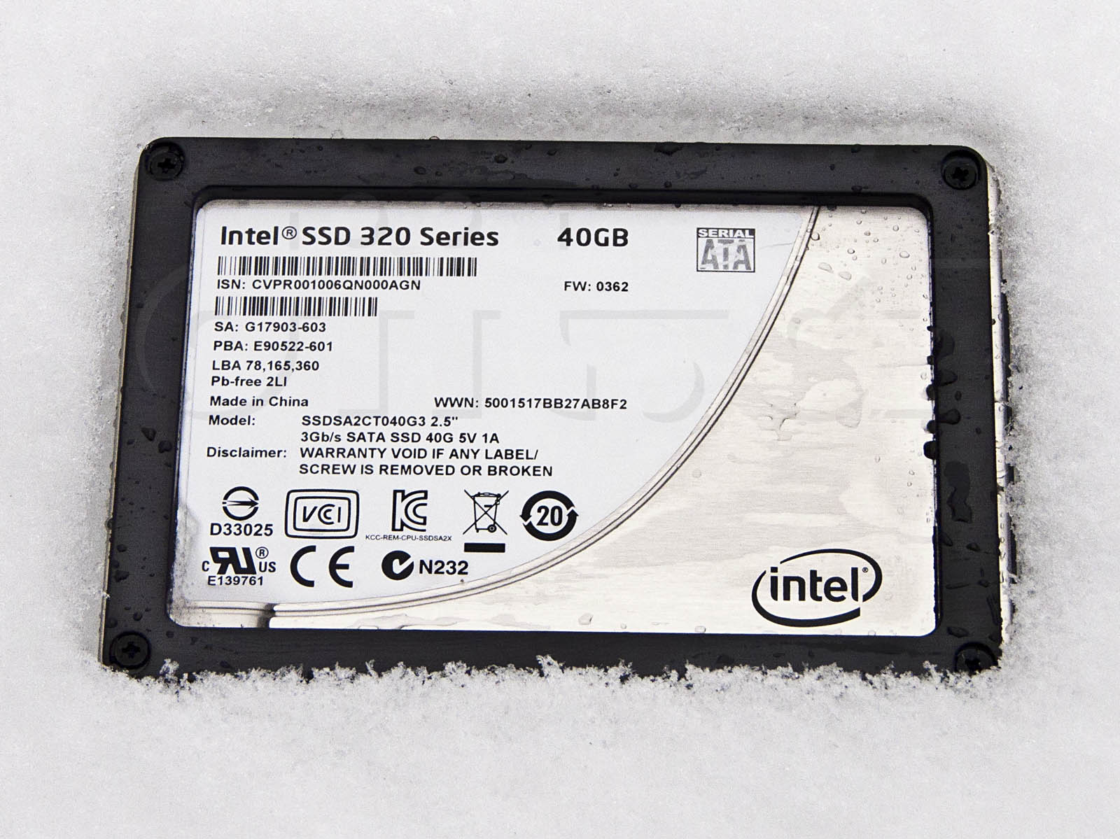 40GB SSD Intel 320: natočeno přes půl peta a pořád neexlo | Diit.cz